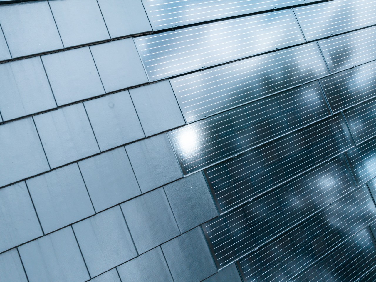 Solar Full Roof™ | Harness Solar Energy